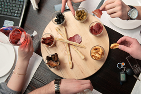 8 ways to make the most of the new year at work - Ampersand World Magazine